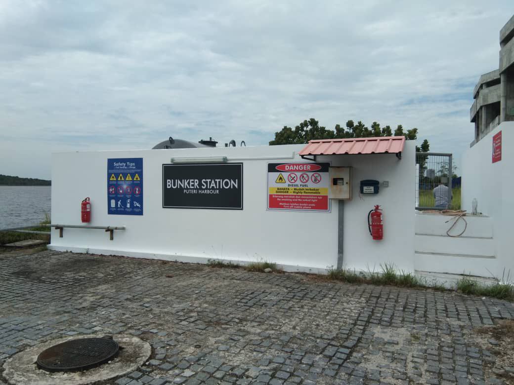 UEM LAND : BUNKERING OPERATOR – MK ENERGY